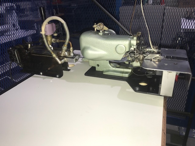 Classic blindstitch belt loop machines : MAIER 221-19
