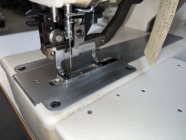 Buttonholing machines : JUKI LBH-1790S