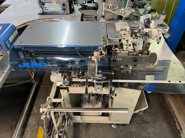 Automatic pockets welting machines : JUKI APW-895